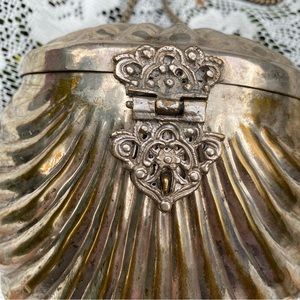 Vintage | Bags | Vintage Art Deco Silver Antique Clam Shell Purse Chain ...
